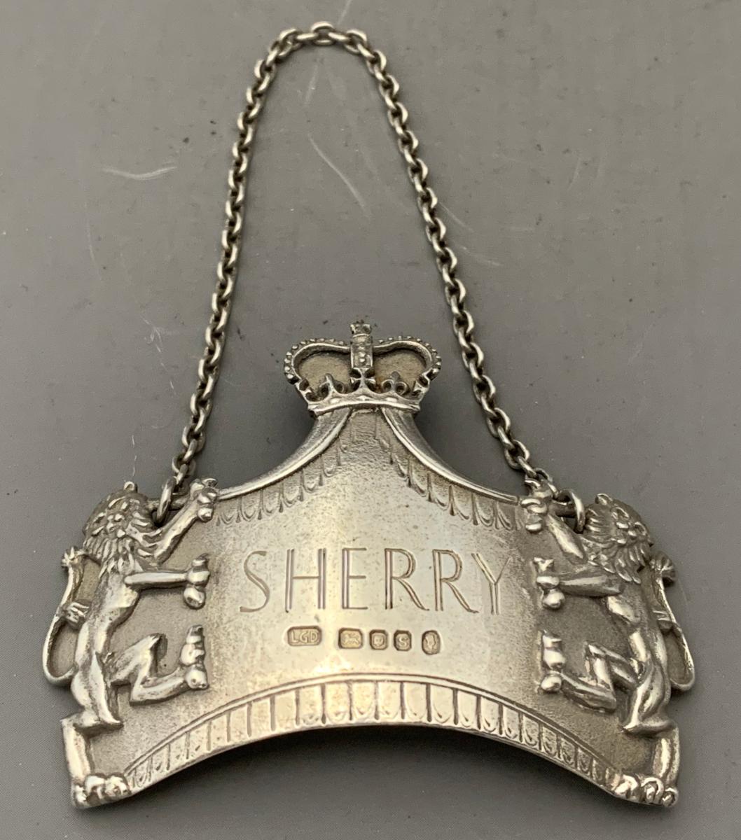 LESLIE DURBIN Silver SHERRY LABEL – Styles Silver