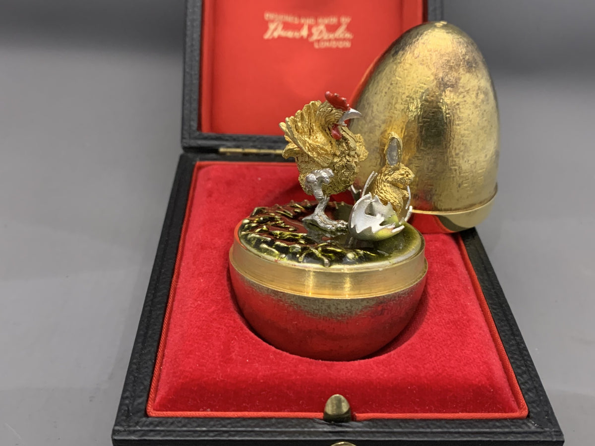STUART DEVLIN Silver EGG - 'CHICKEN & RABBIT' – Styles Silver